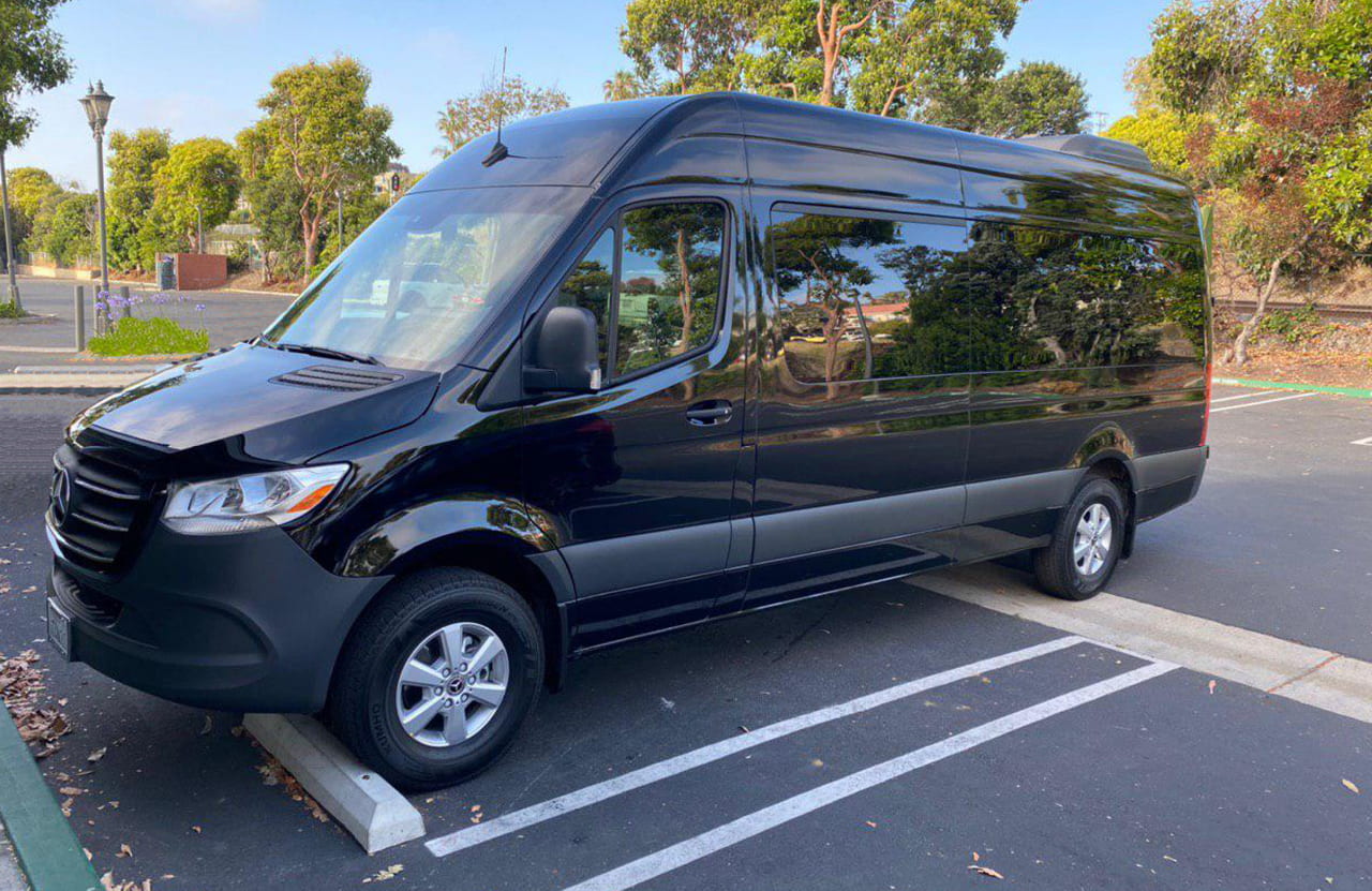 15 PAX Mercedes Sprinter Van - Orange County Van Rentals